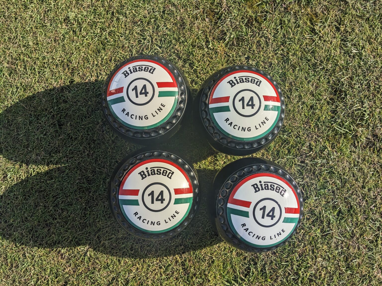 Biased Bowls Racing Line Lawn Bowl Review – Jack High Bowls